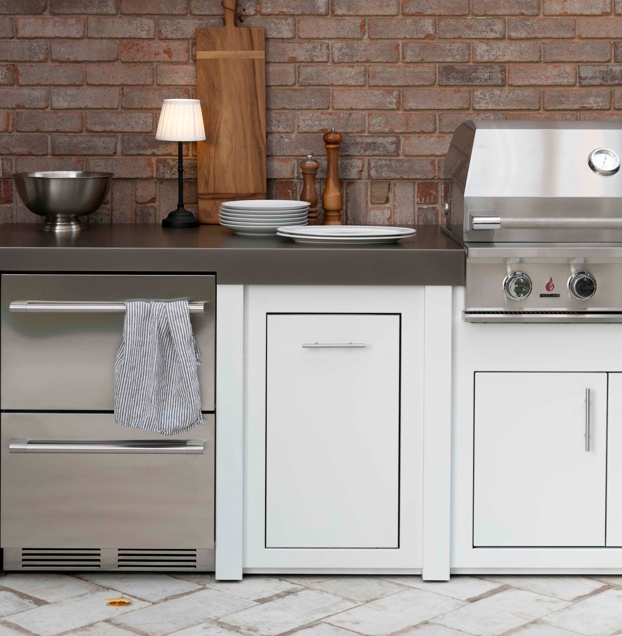 Outdoor Kitchens and Grills | Customizable Outdoor Kitchens